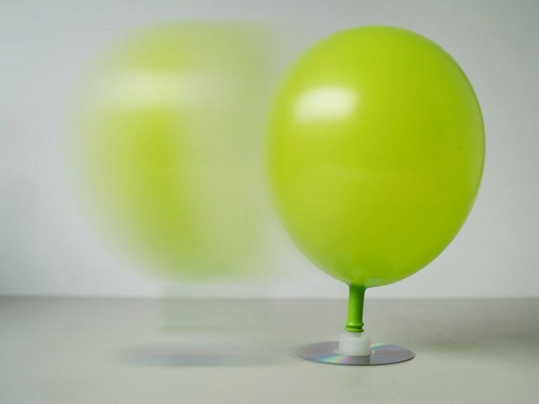 50+ Physics Project Ideas – StudiousGuy